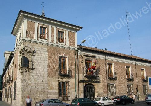 Valladolid - Web - MONUMENTOS Y EDIFICIOS - PALACIO PIMENTEL